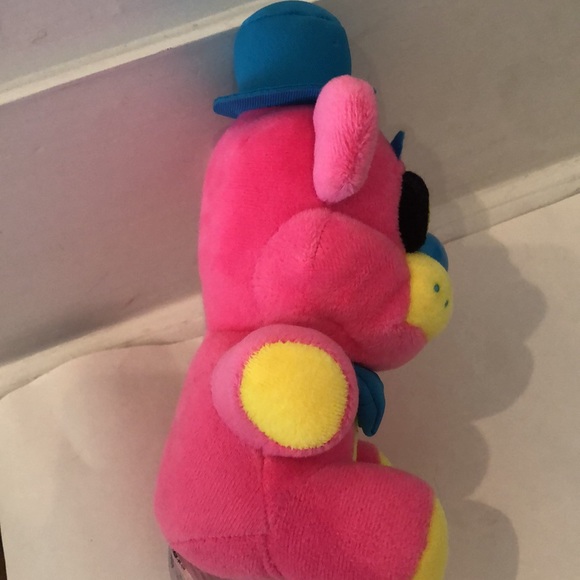 Funko | Toys | Five Nights At Freddy Blacklight Freddy Plush Pink ...